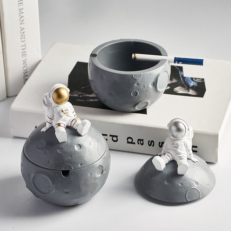 Galaxy Room Decor | Spacecore Ashtray